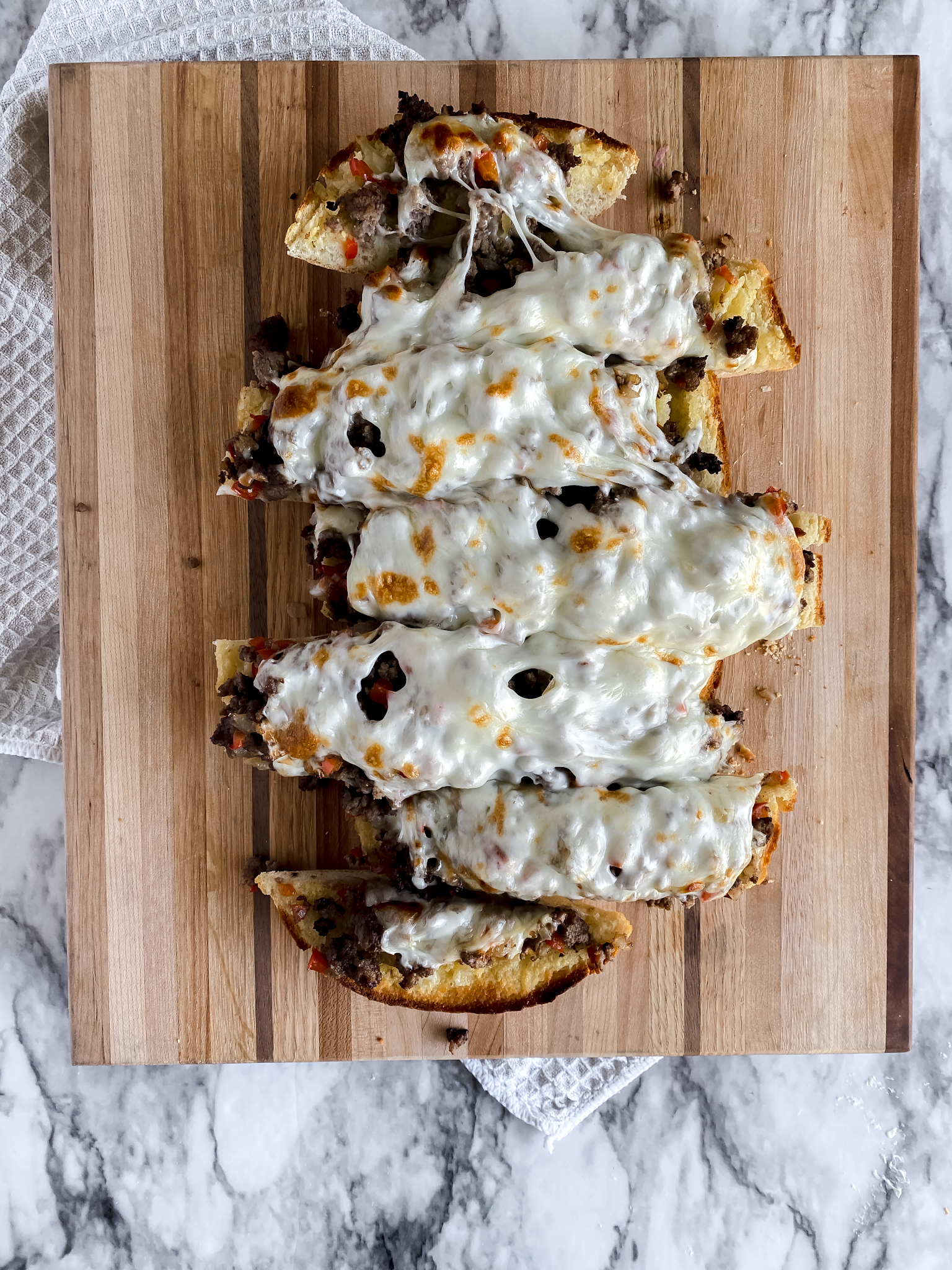 Philly Cheesesteak Cheesy Bread The Farmstyle