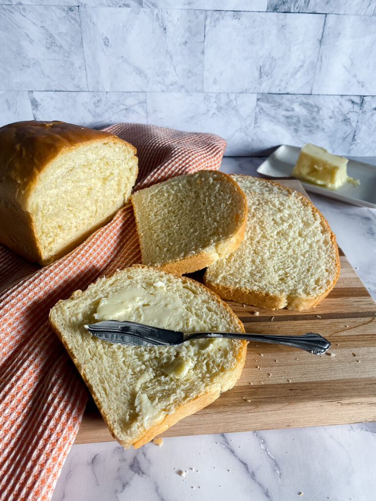 Soft and Fluffy Sandwich Bread - The Farmstyle